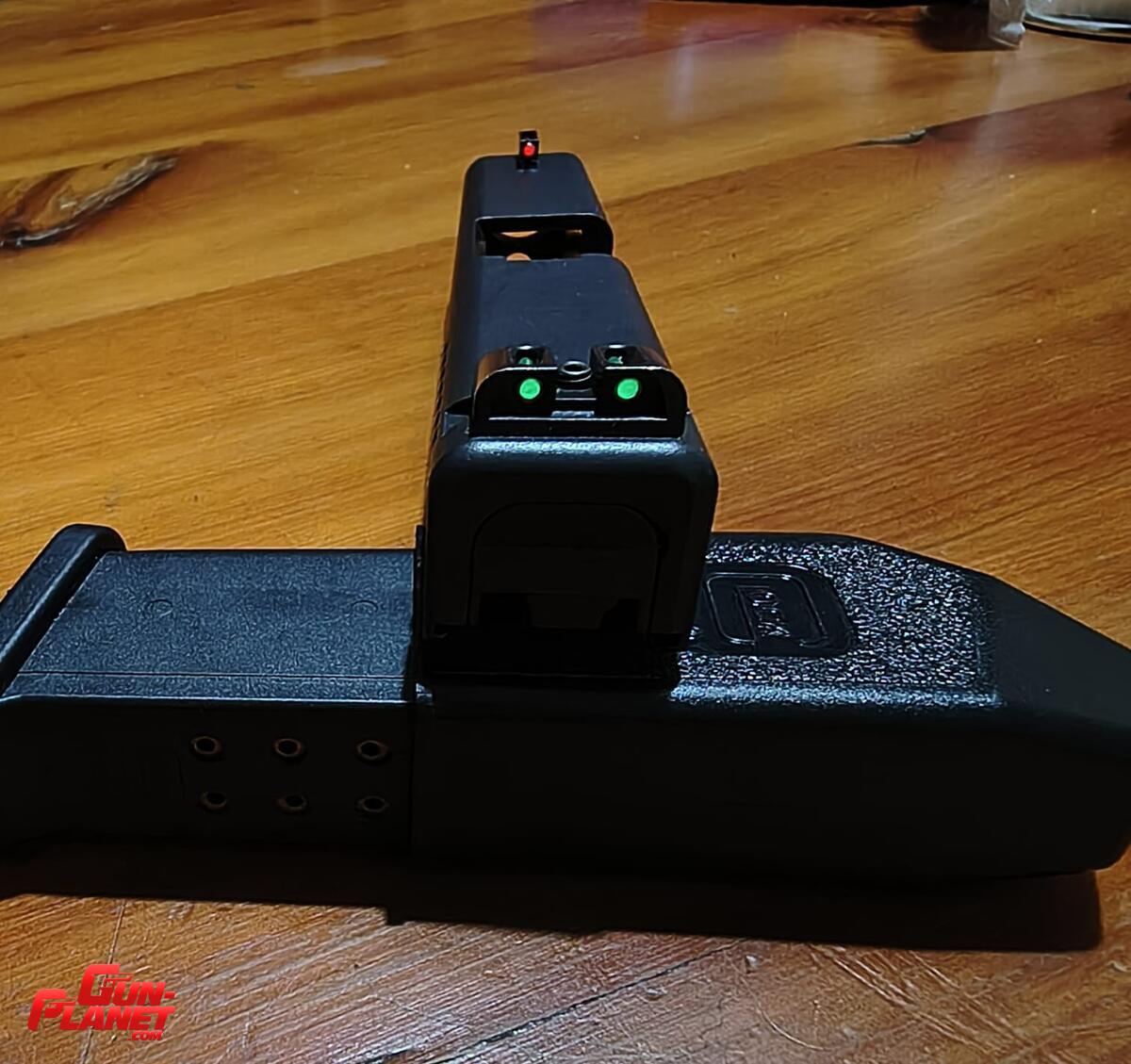 Gun Planet | Glock 19 rtf